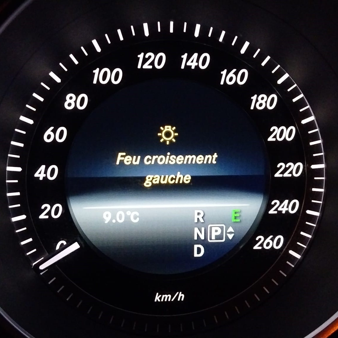 Mercedes Benz E W212 S212 C207 A207 A2129005324 LED Control Module