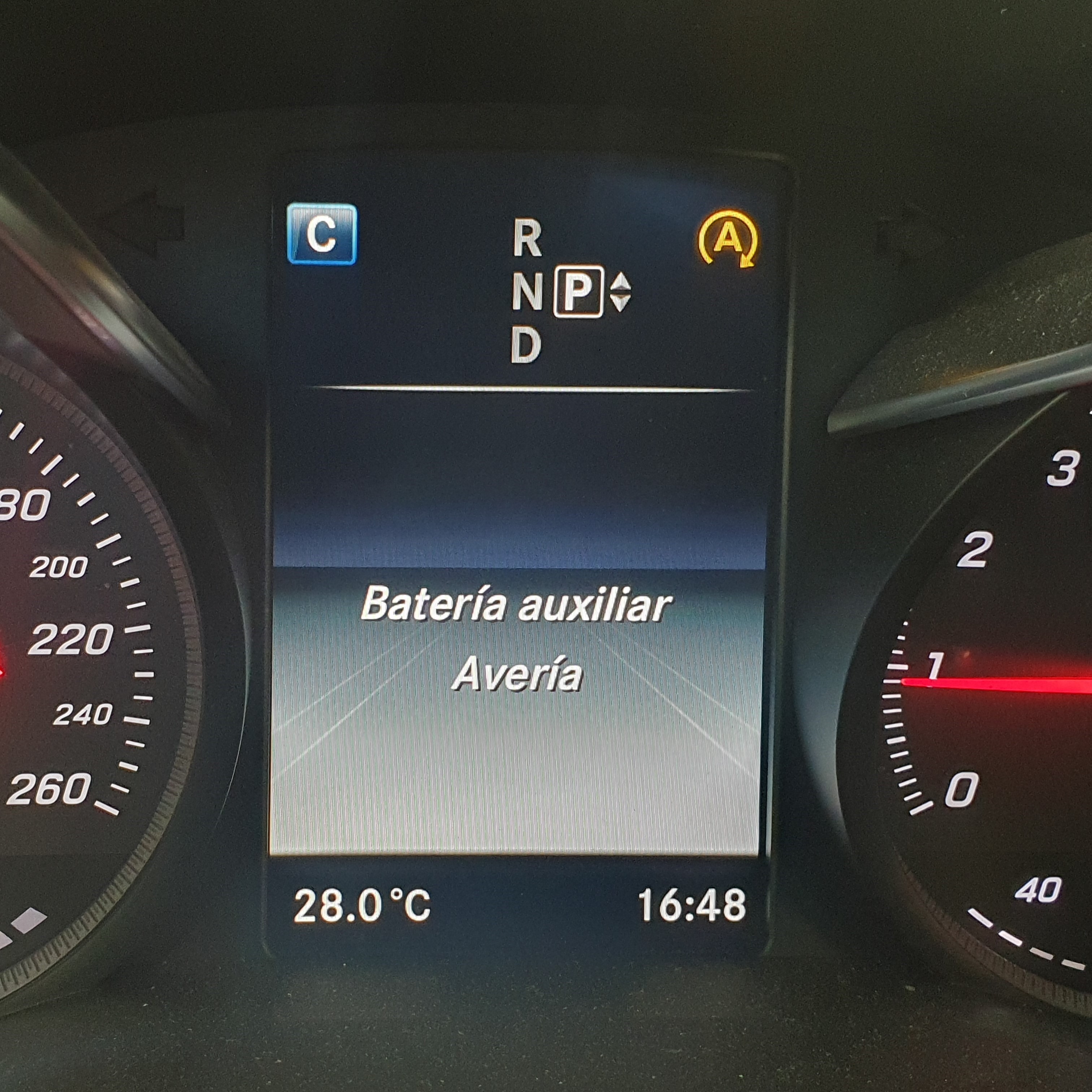 A2059053414 A2054400073 A2059052809 auxiliary battery voltage converter