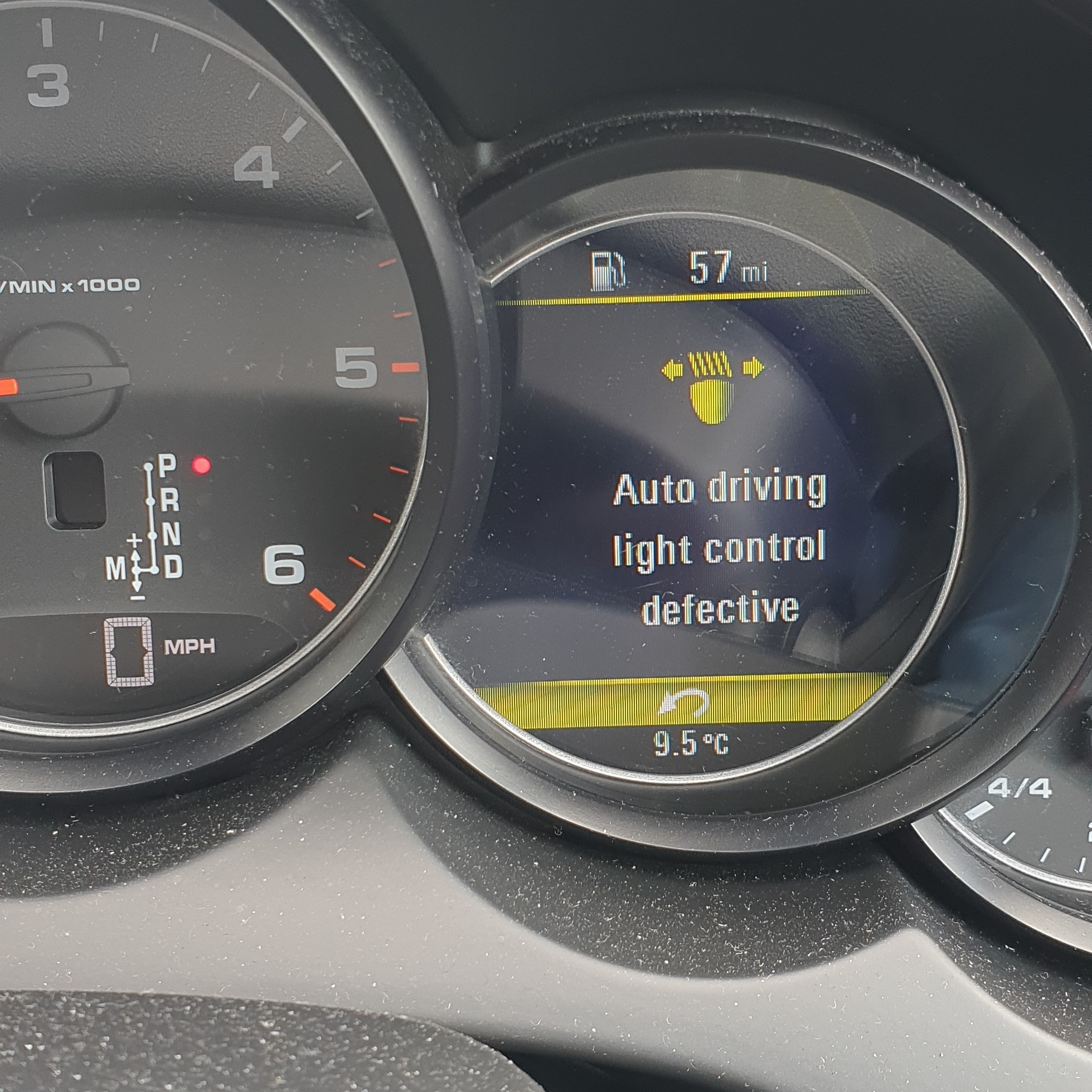 7P5907381B, 7P5907381C 5DC009060-40AJ AFS-GDL Xenon HID Ballast