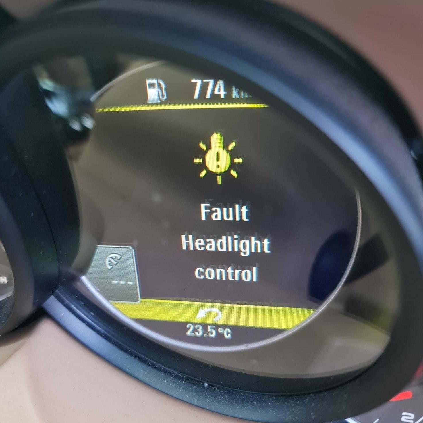 7P5907381B, 7P5907381C 5DC009060-40AJ AFS-GDL Xenon HID Ballast